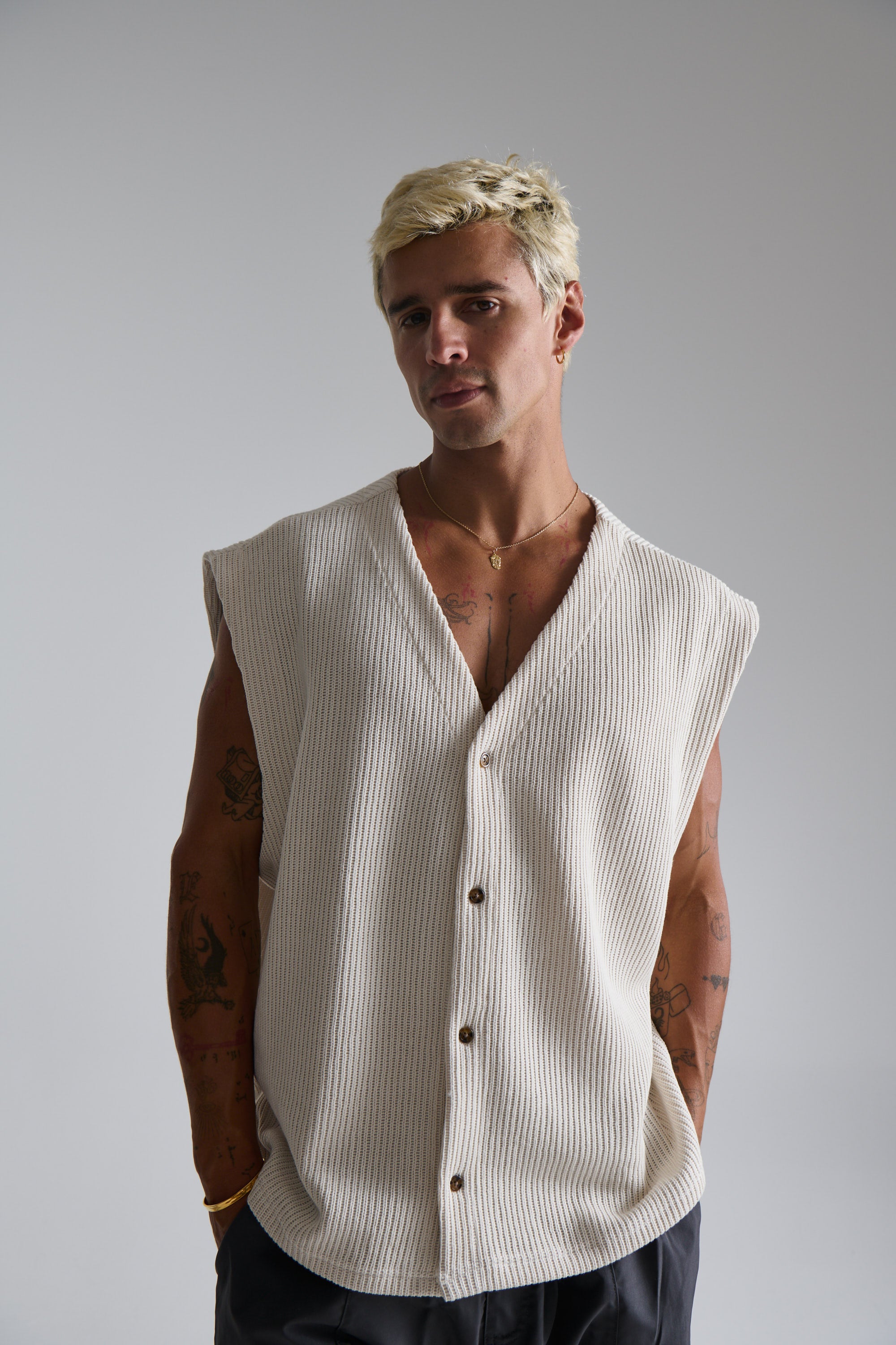 Cassius Knitted Vest Sand