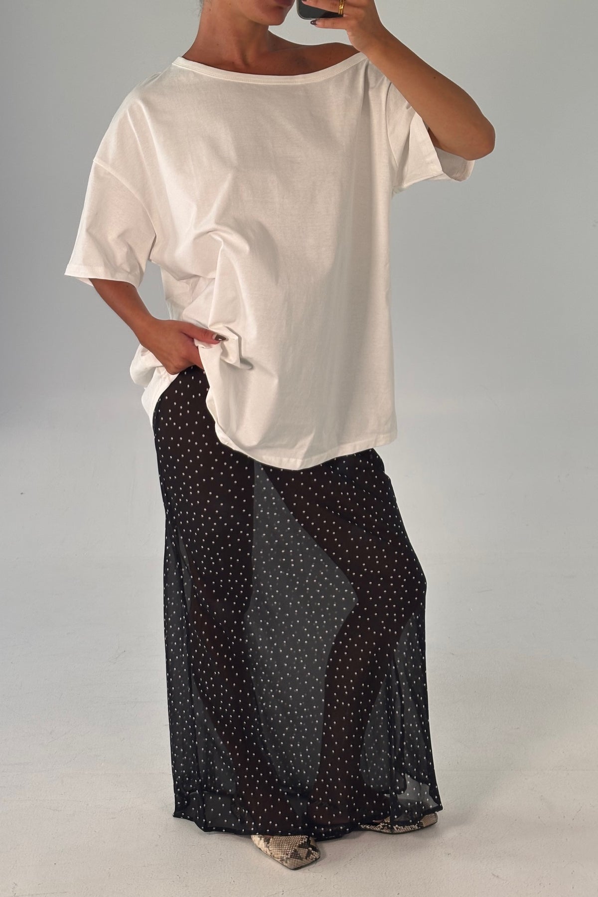 Shanise Set White