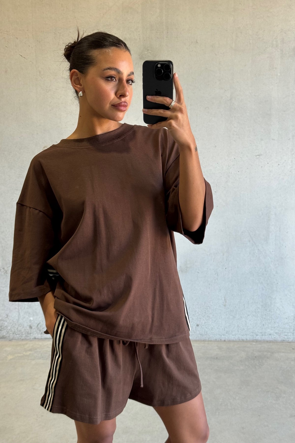 Charly Short Chocolate